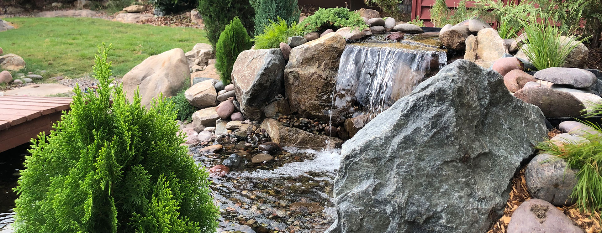 Enhancing Your Las Vegas Yard with a Spectacular Water Feature